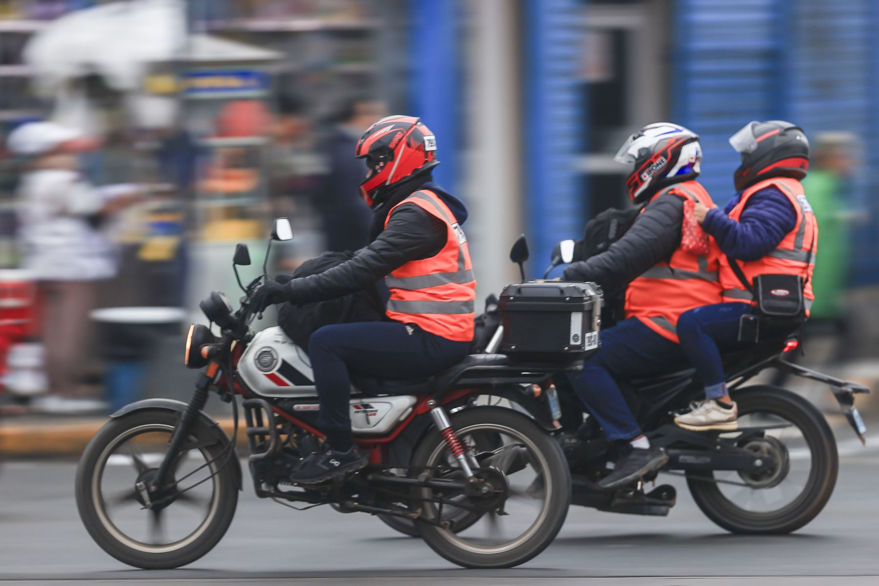 Chaleco para Motociclistas Obligatorio Perú 2025 - DC Lube